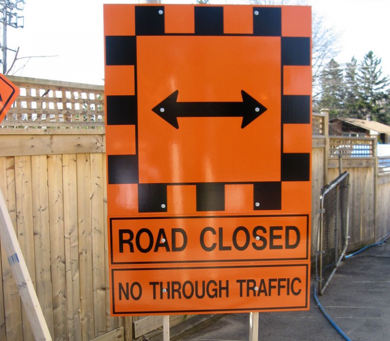 Road Closed | KD Sign Systems Inc.